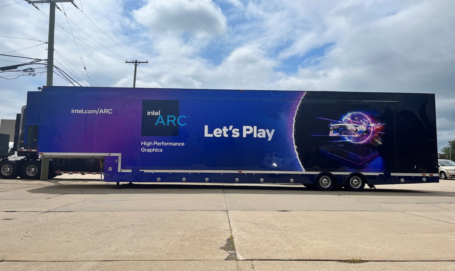 Business of Esports - The Intel Arc Gaming Bus Is Coming To Colorado